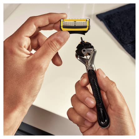 Buy Gillette ProShield5 Razor + 2 Blades online at Cincotta